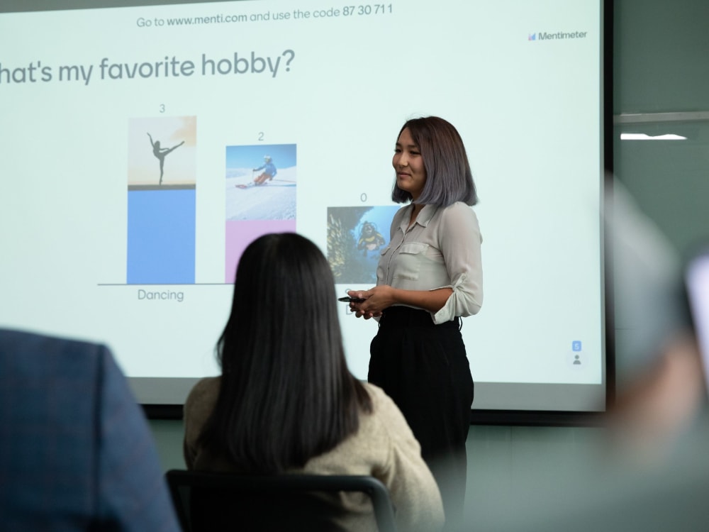 A modern, professional-looking presentation | Upwork