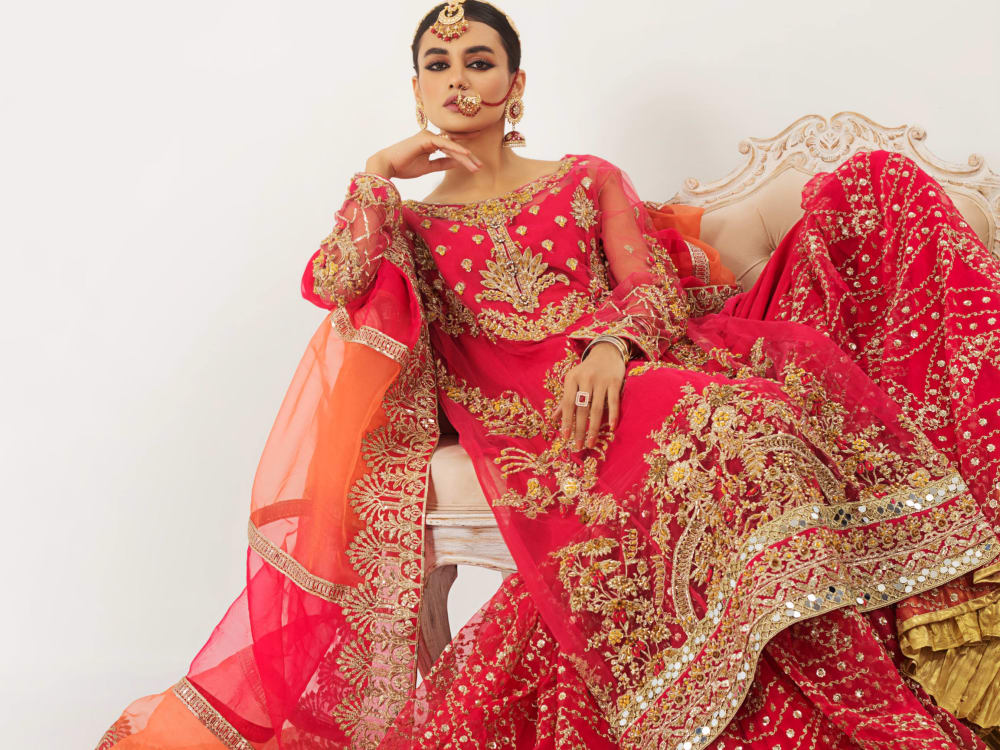 Formal&couture dress in very affordable budget and good quality ...