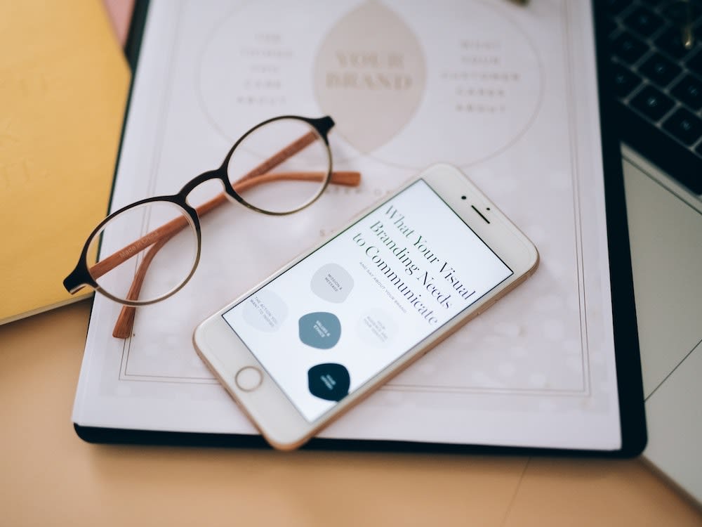 Visual alignment with Your SM content strategy | Upwork