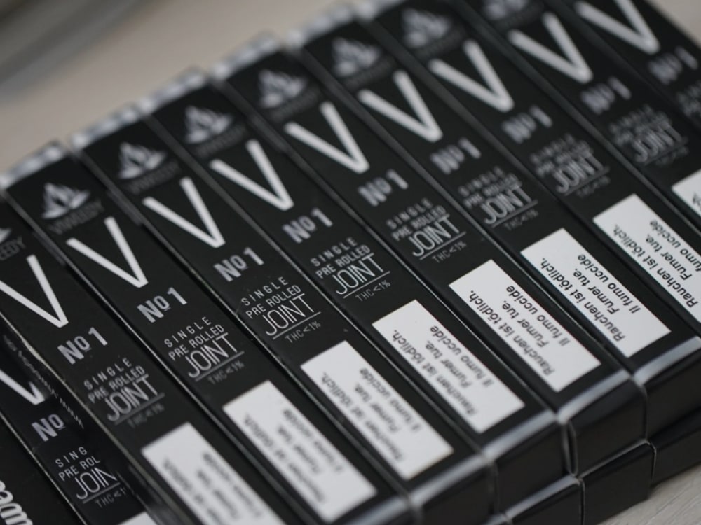 Best packaging label and box design | Upwork