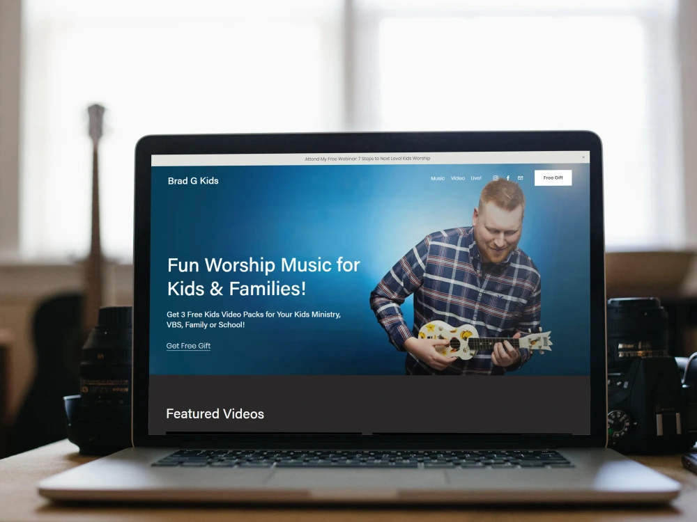 A web application using React and Angular Js | Upwork