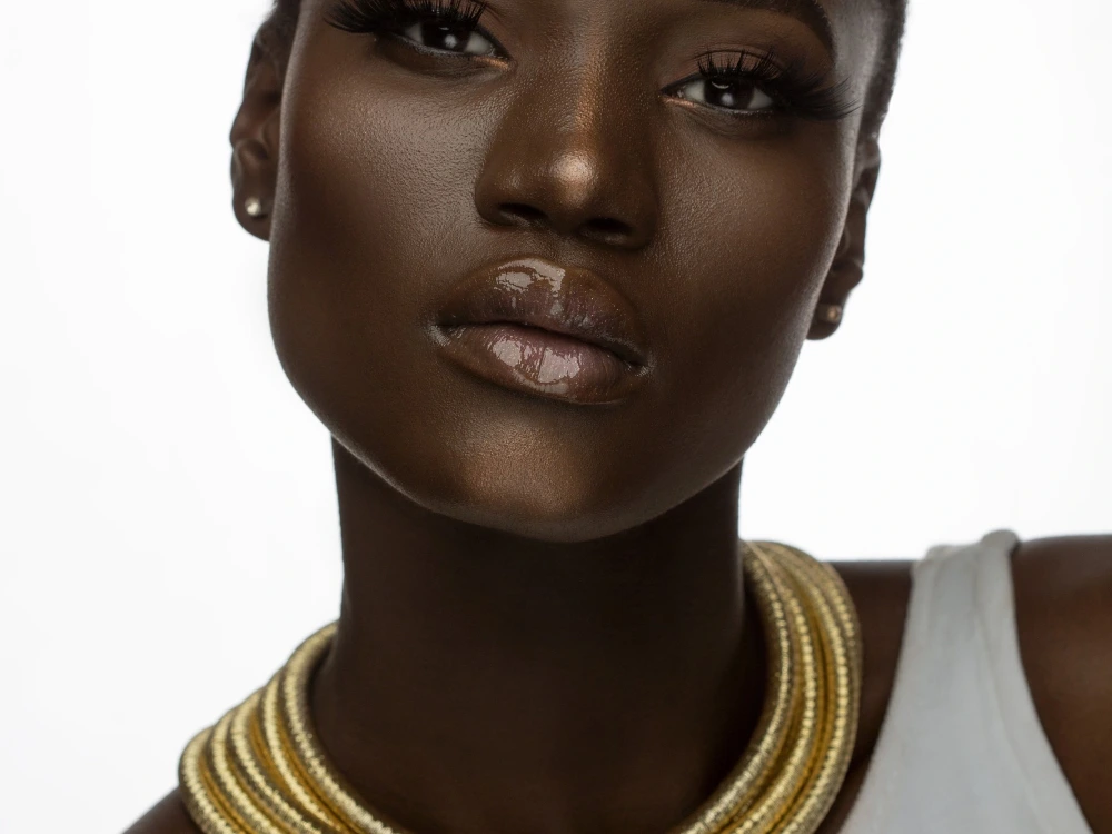 An amazing skin retouching | Upwork