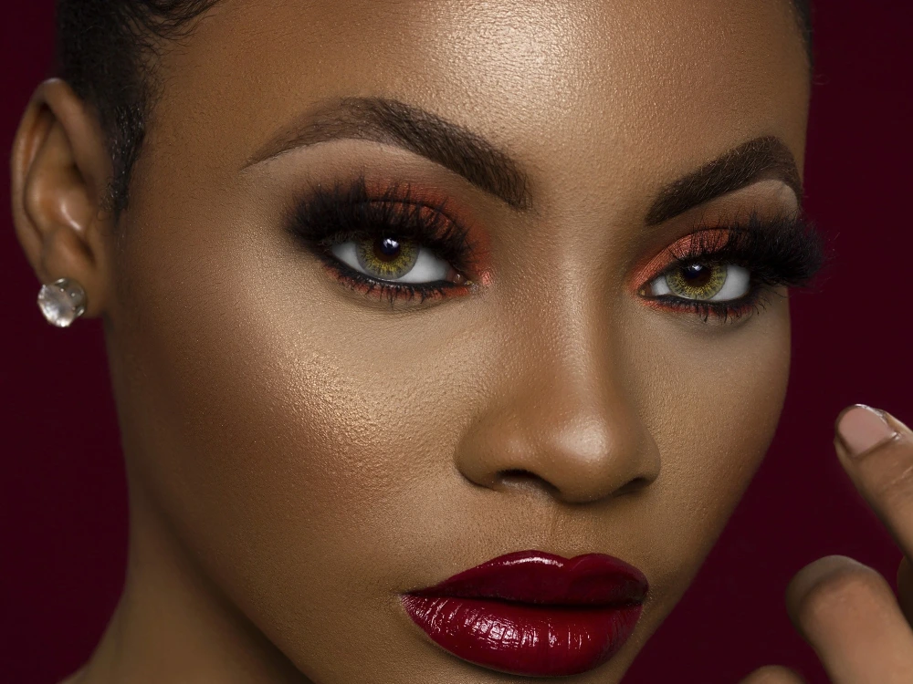 An amazing skin retouching | Upwork