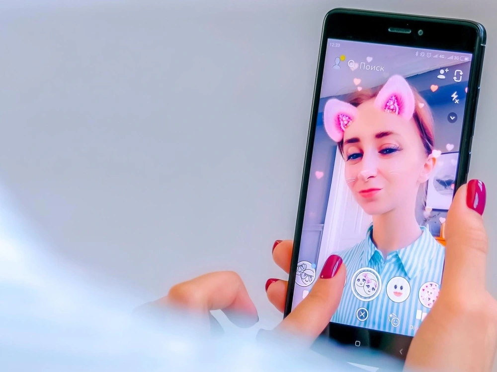 Lens AR filters for Snapchat and for AR filter for the TIKTOK. | Upwork