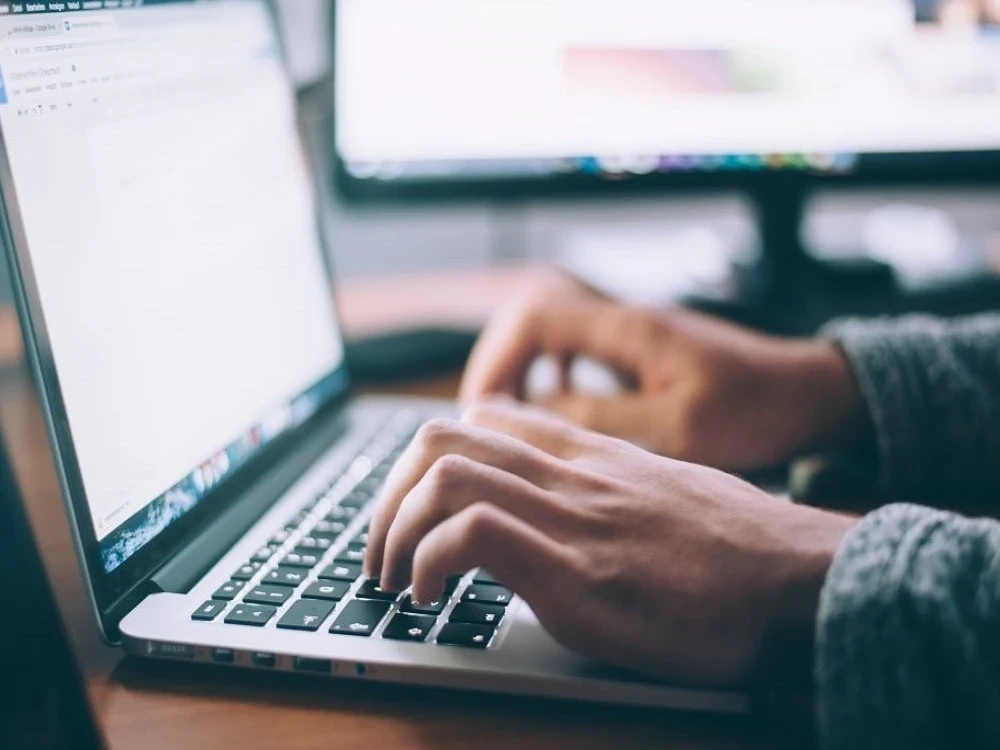 Data entry , transcription , file conversion within 10 min. | Upwork