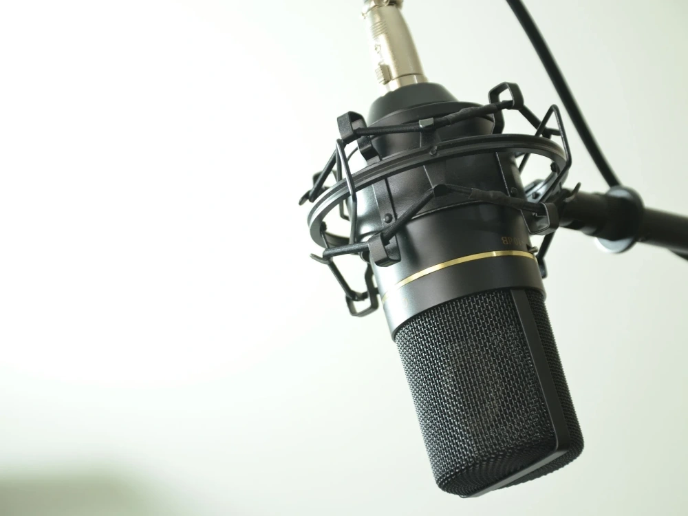Professional American deep male voice | Upwork