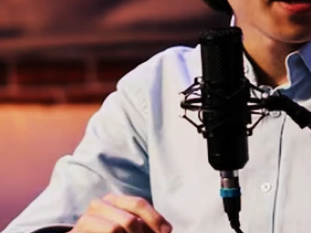 Friendly tone from a male voice-over actor to represent your brand ...