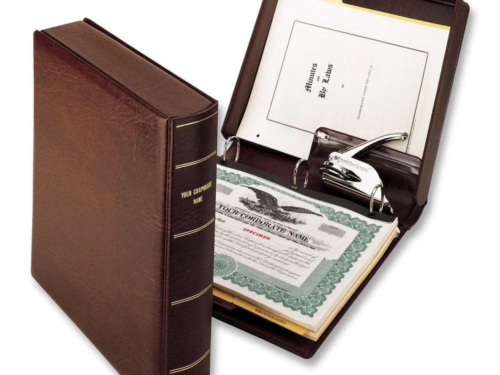 A complete virtual and/or physical corporate 'Minute Book' for your ...