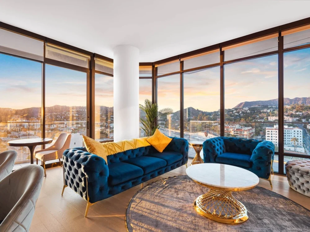 High-end property photos including interior, exterior and aerial images ...