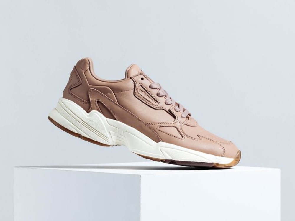 3D Shoe Animation 3d Foot Wear 3D shoe Design 3d shoe Model 3D Fashion ...