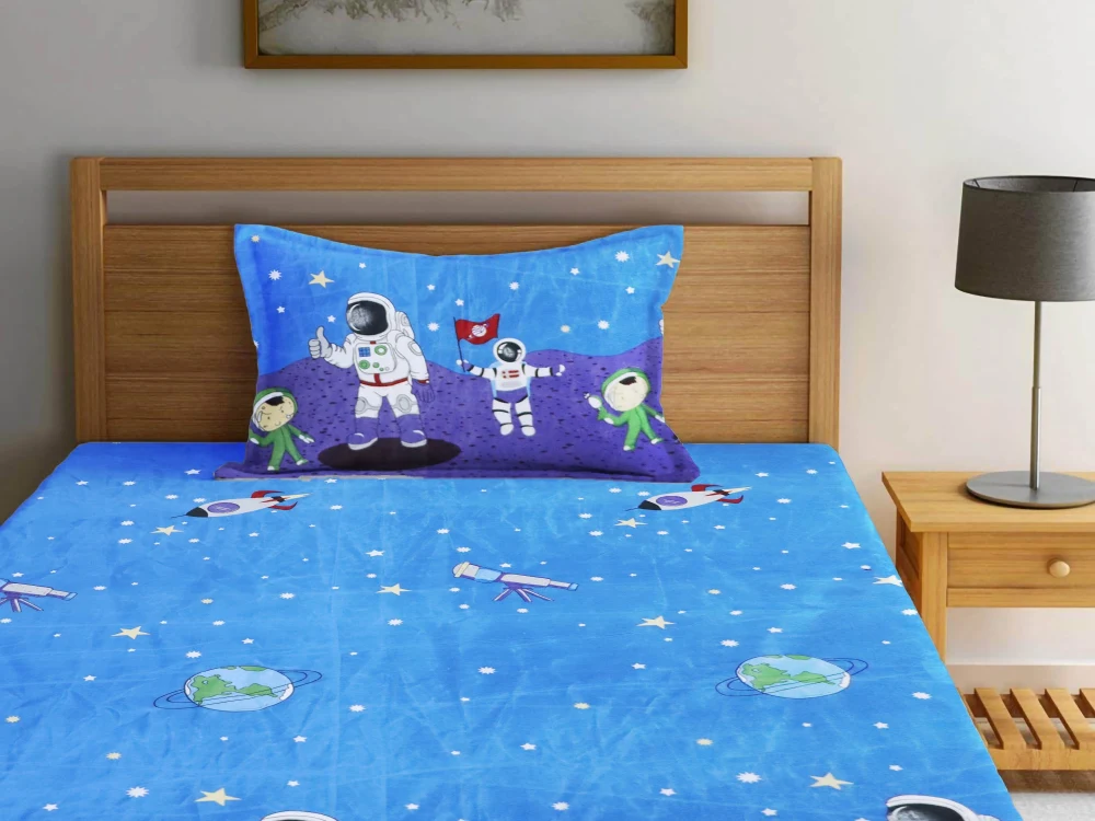 Creative Bedding Solutions for Bedsheet and Pillow Mockup Design on ...