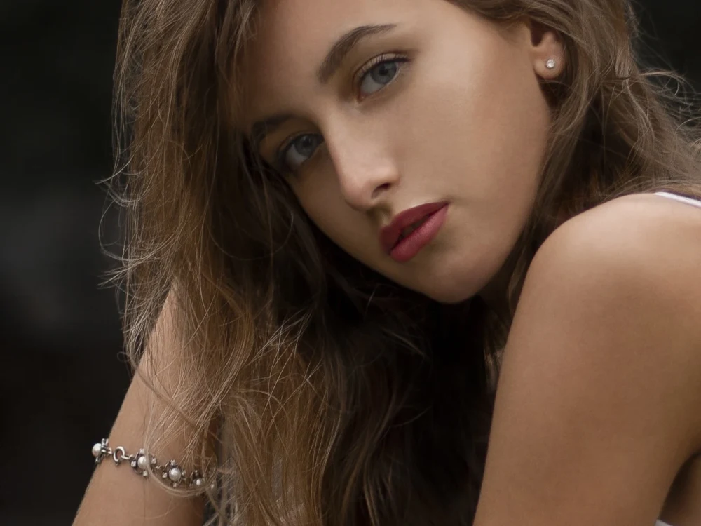 High-End Basic Retouching | (2021) | Upwork