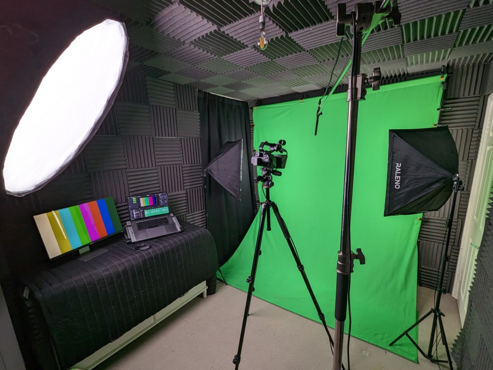 4K green screen footage of your script performed to camera | Upwork