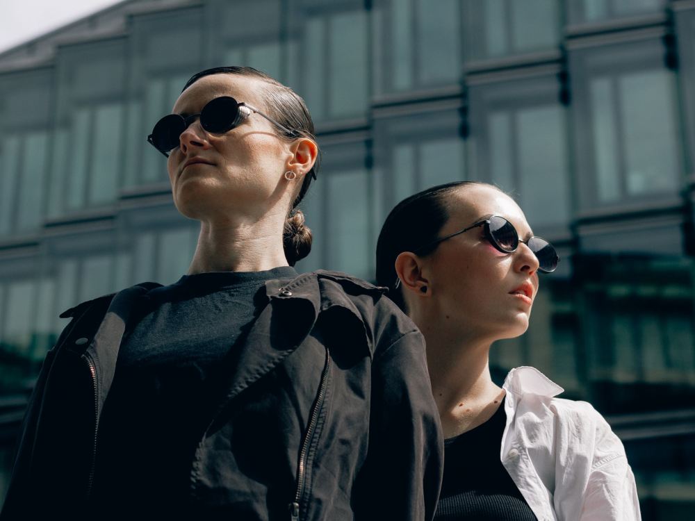 Timeless connections: Capture cherished moments with our Group ...