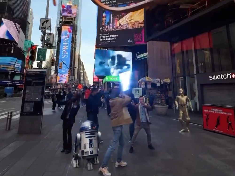 3D billboard Animation , 3D Modeling, CGI Render Product, CGI ...