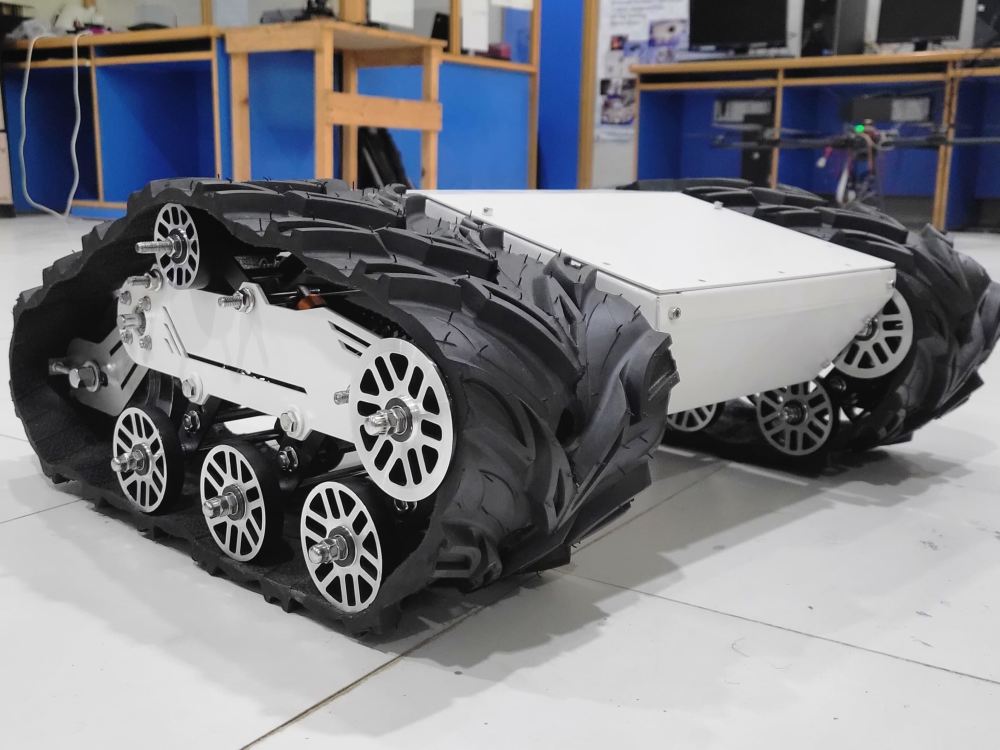 Mechanical CAD design, Structural Analysis, PCB Design and ROS ...