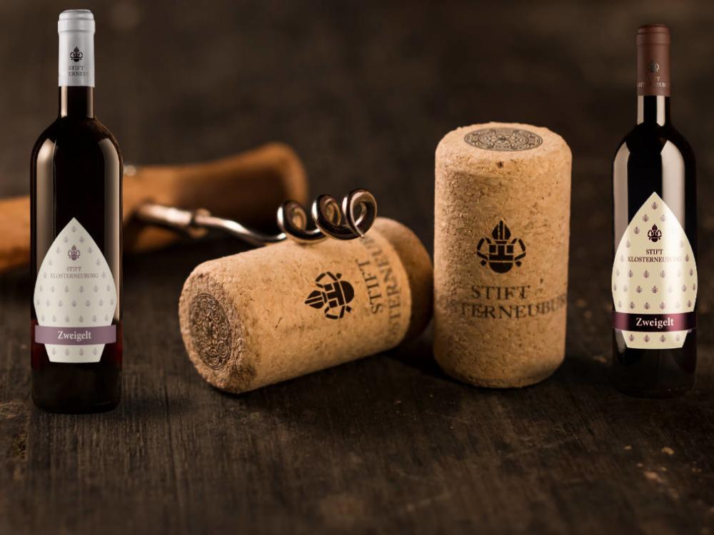 A modern and premium product packaging design (label, box, pouch) | Upwork