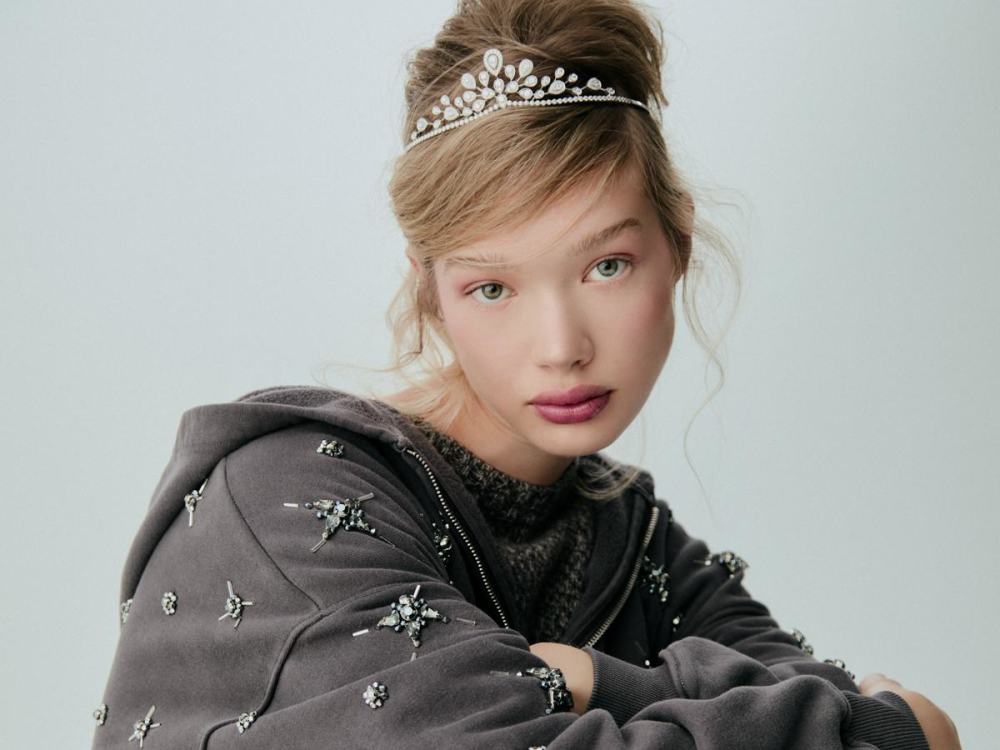 Digital retouching for portrait, corporate headshots, and profile photos | Upwork