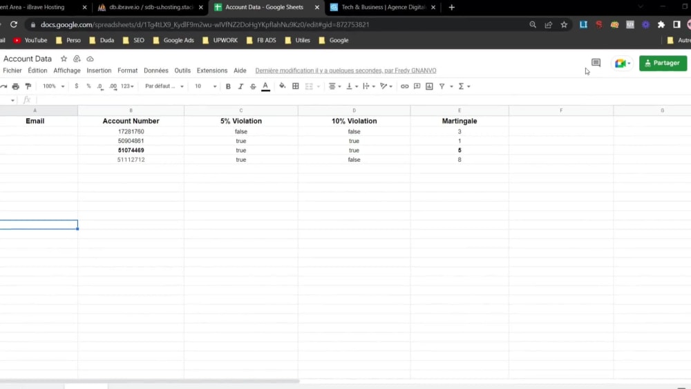 A Google Sheets script to automatically transmit data between services ...