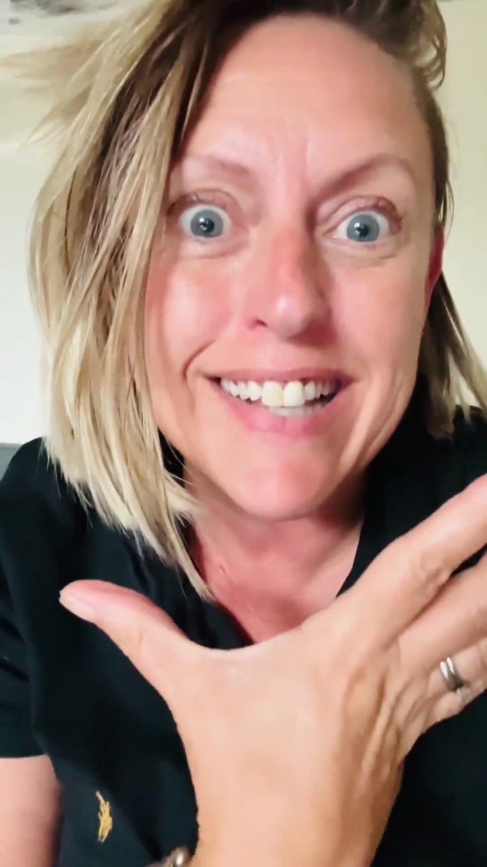 One bespoke grid post created per week including carousels | Upwork