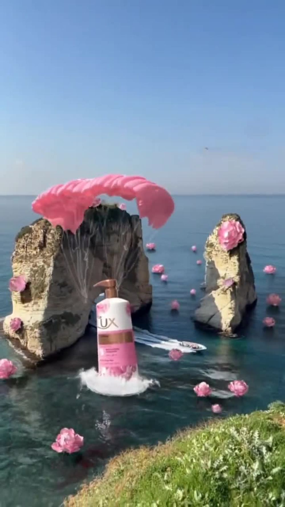 A 3D CGI advertising video | Upwork