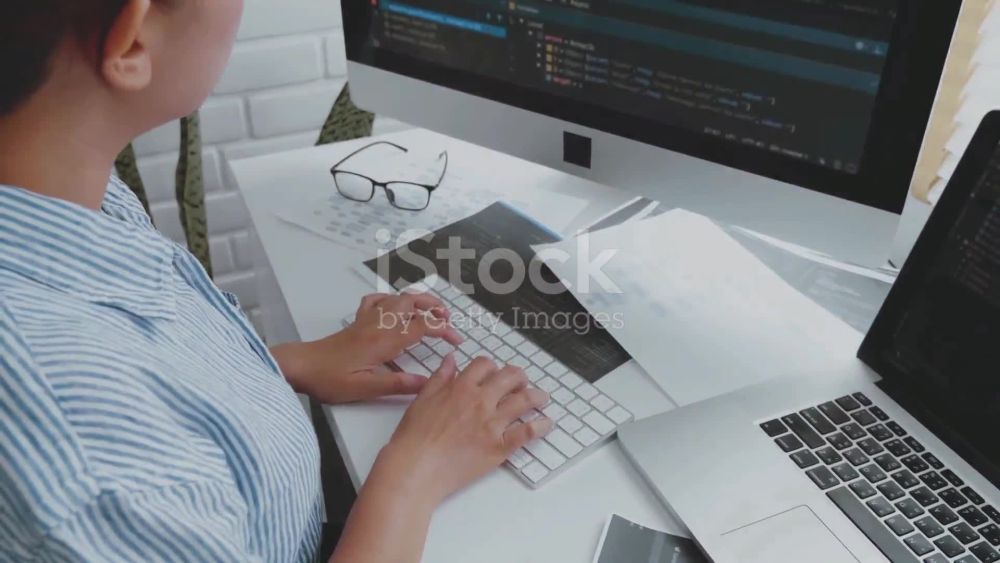 "Expert Python Programmer: Custom Solutions for Your Projects" | Upwork