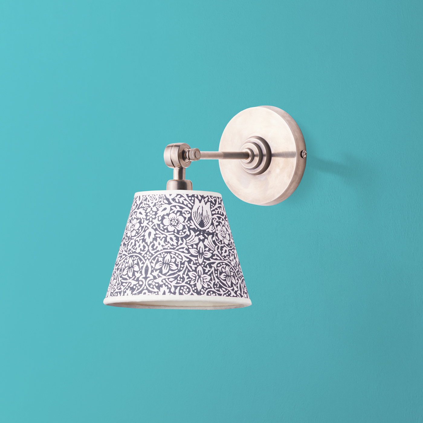 Elbow wall fixture in antiqued silver