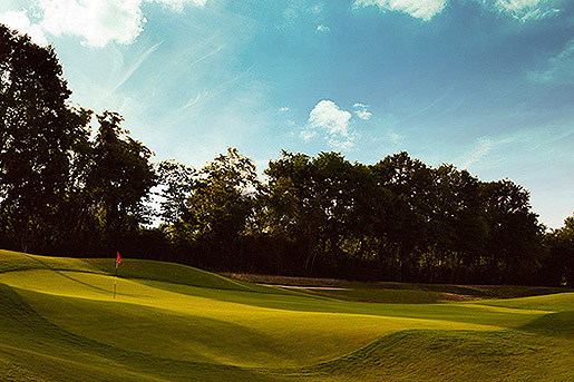 Sweetens Cove Helps Promote Enjoyment of Nine-Hole Rounds