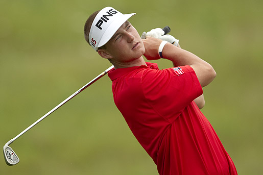 Purser Shoots 69 For First-Round Lead