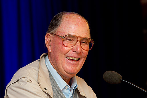 Dye’s Design Restored at Oak Tree National