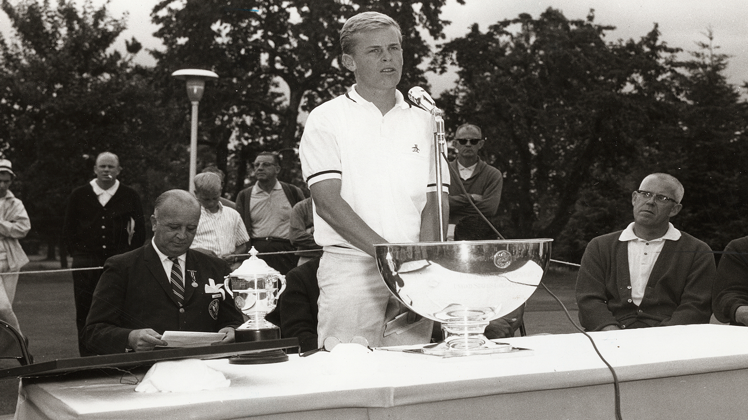 Johnny Miller Champions Nine-Hole Rounds for Kids