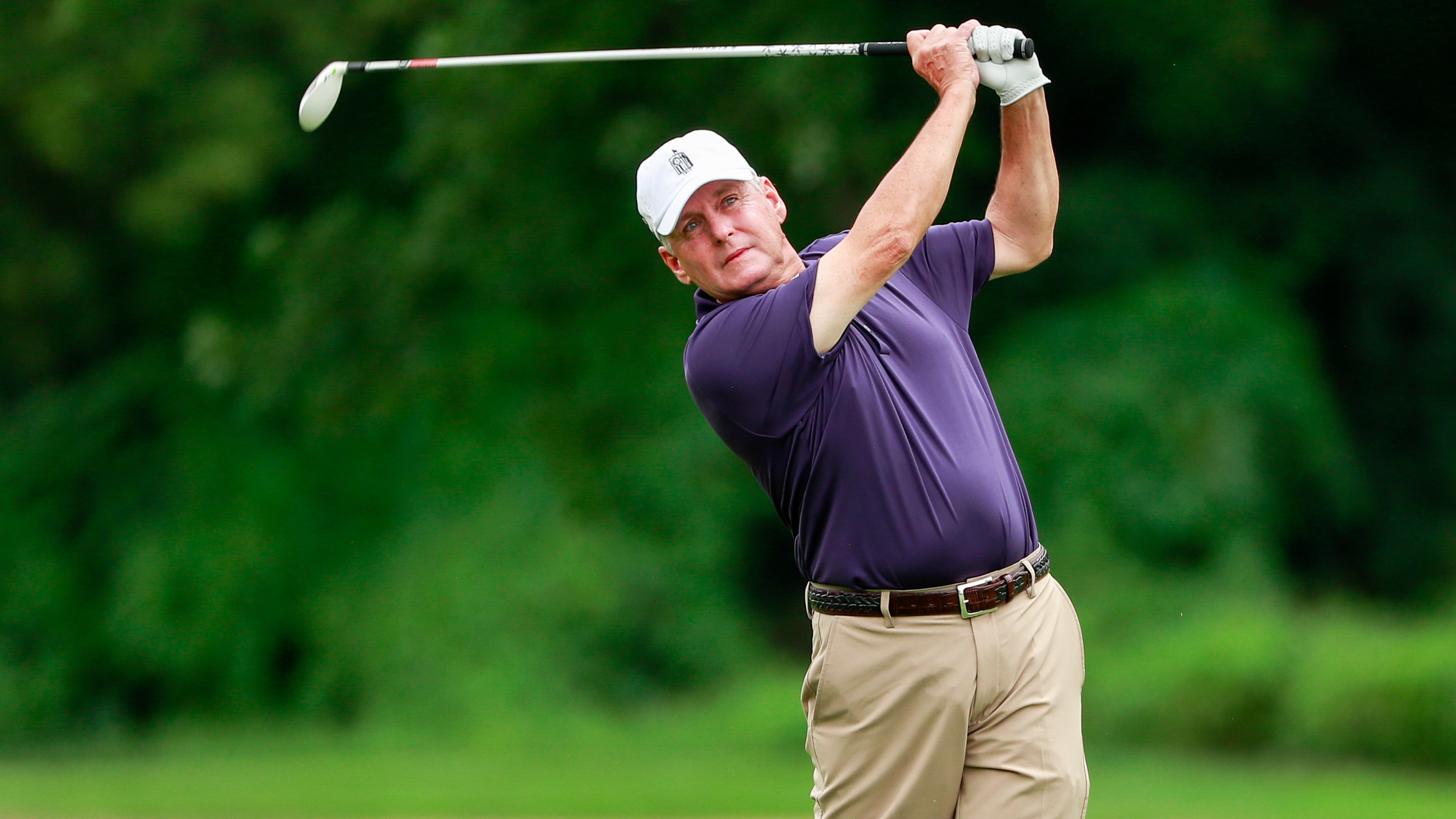 Medalist, Defending Champion Headline Round-of-64 Winners