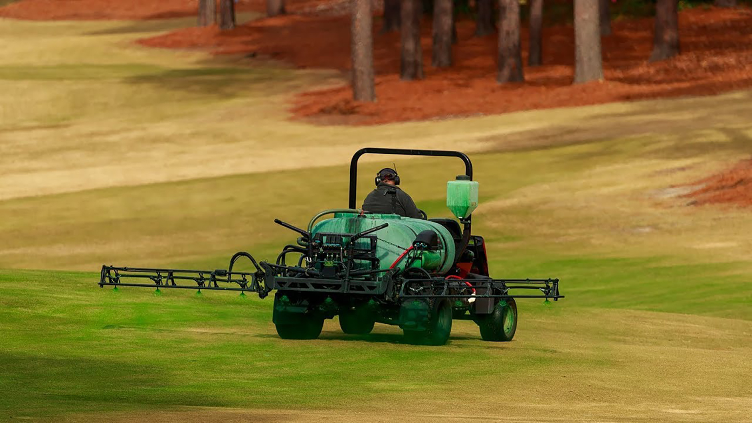 Using Turf Colorants on Golf Courses