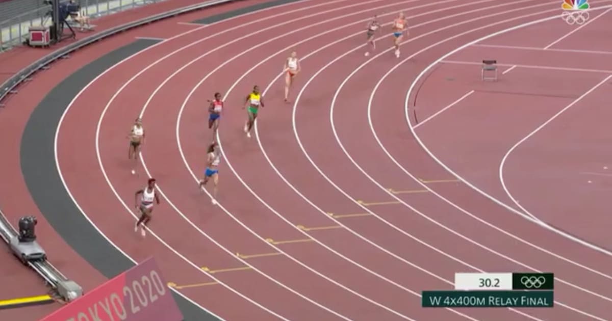 Team USA | Sydney McLaughlin Helps Lead the Women's 4x400-Meter Relay ...
