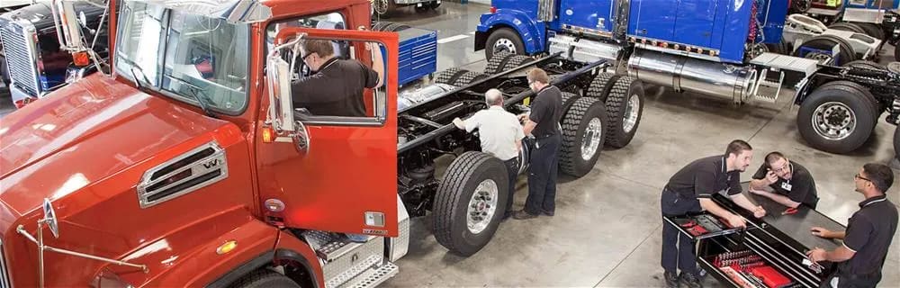 Is UTI a Trade School? | College vs. Trade School (Pros and Cons) | UTI