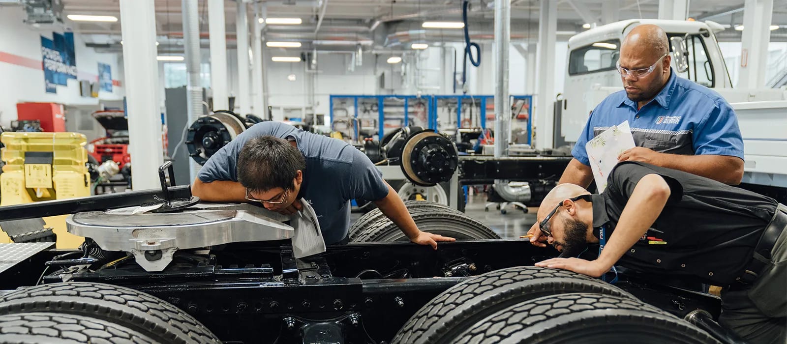 How to Choose the Right Diesel Mechanic School for You | UTI