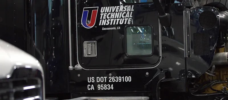 Truck Classifications: The Definitive Guide to Truck Categories | UTI