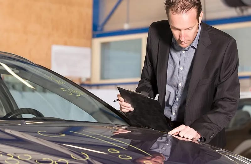 What Is a Vehicle Damage Report? | UTI