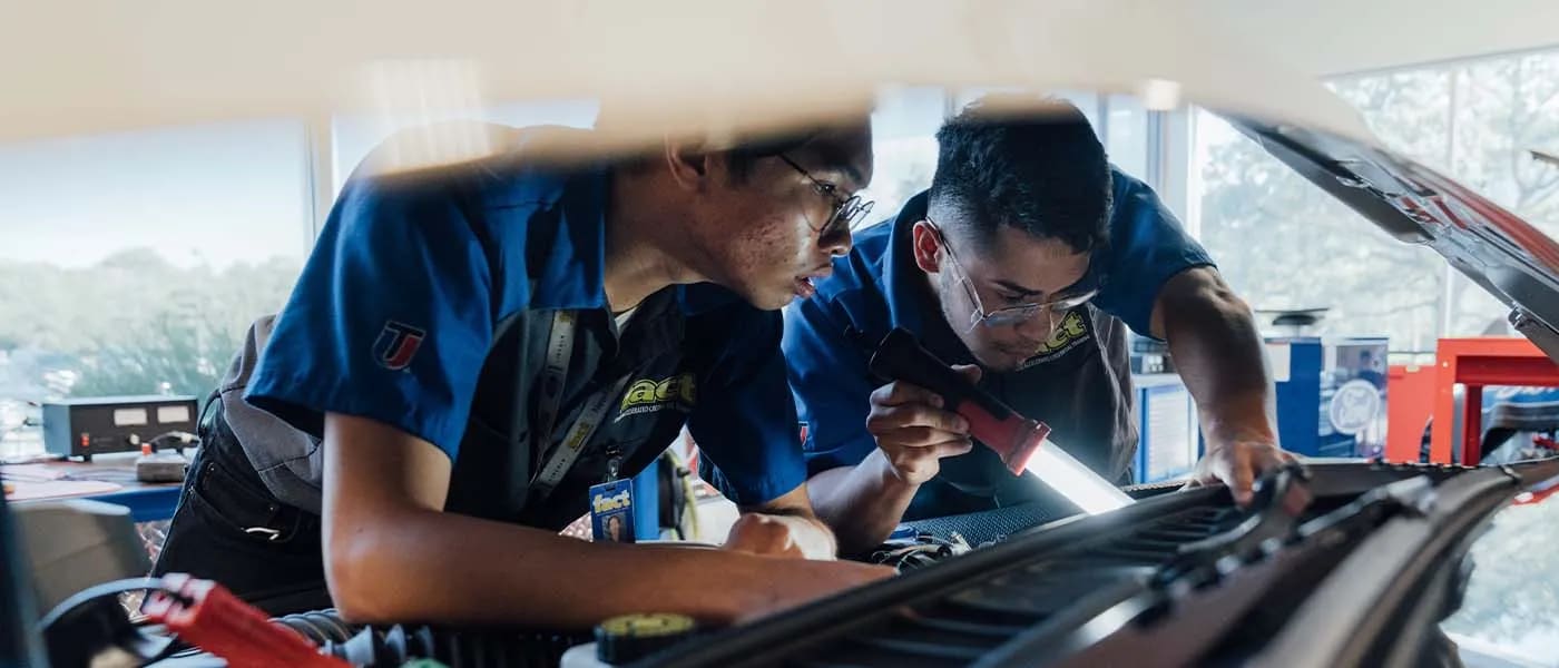 Auto Mechanic School Near Passaic, NJ | UTI