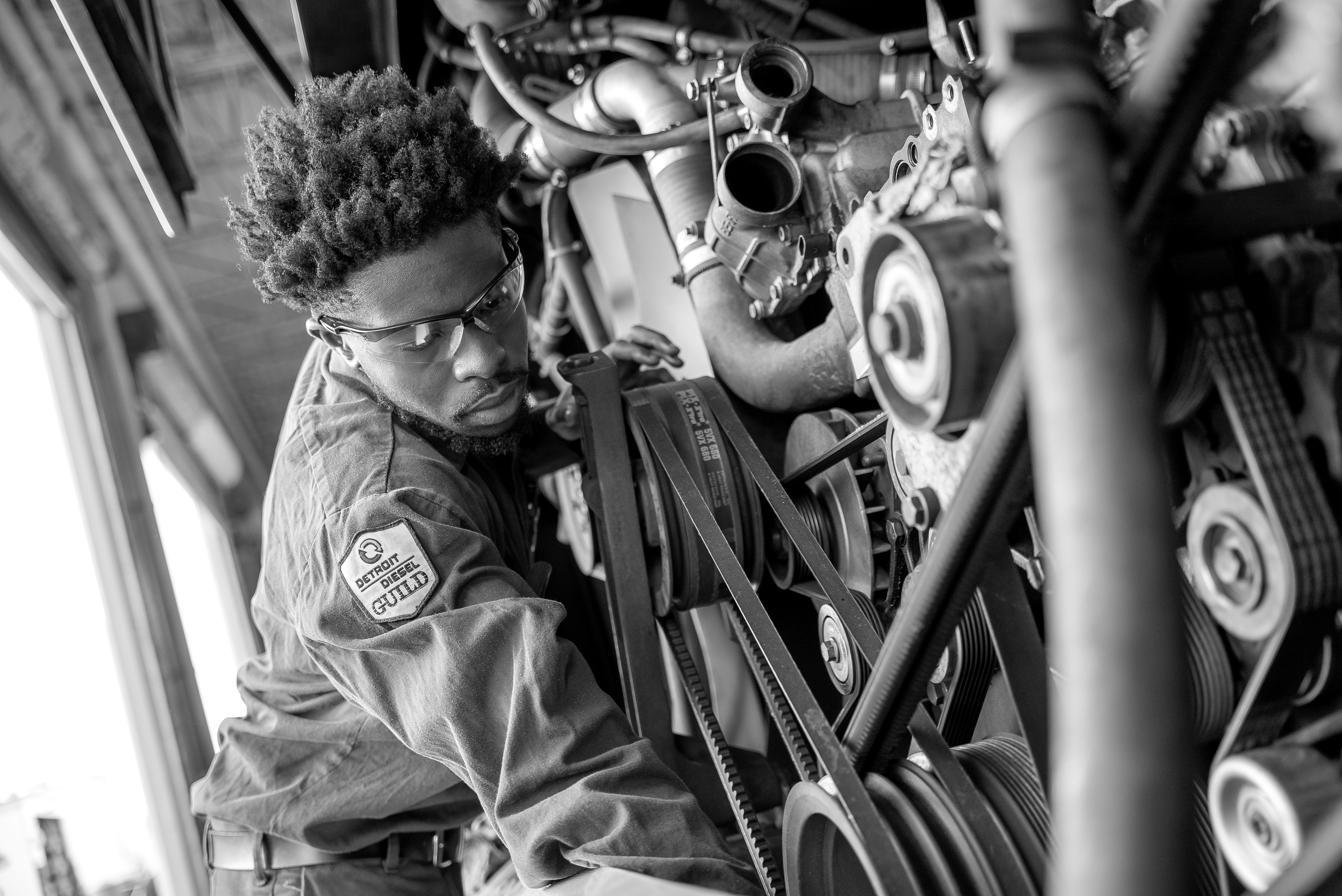 Diesel Technician Career Path: From Entry-Level to Leader