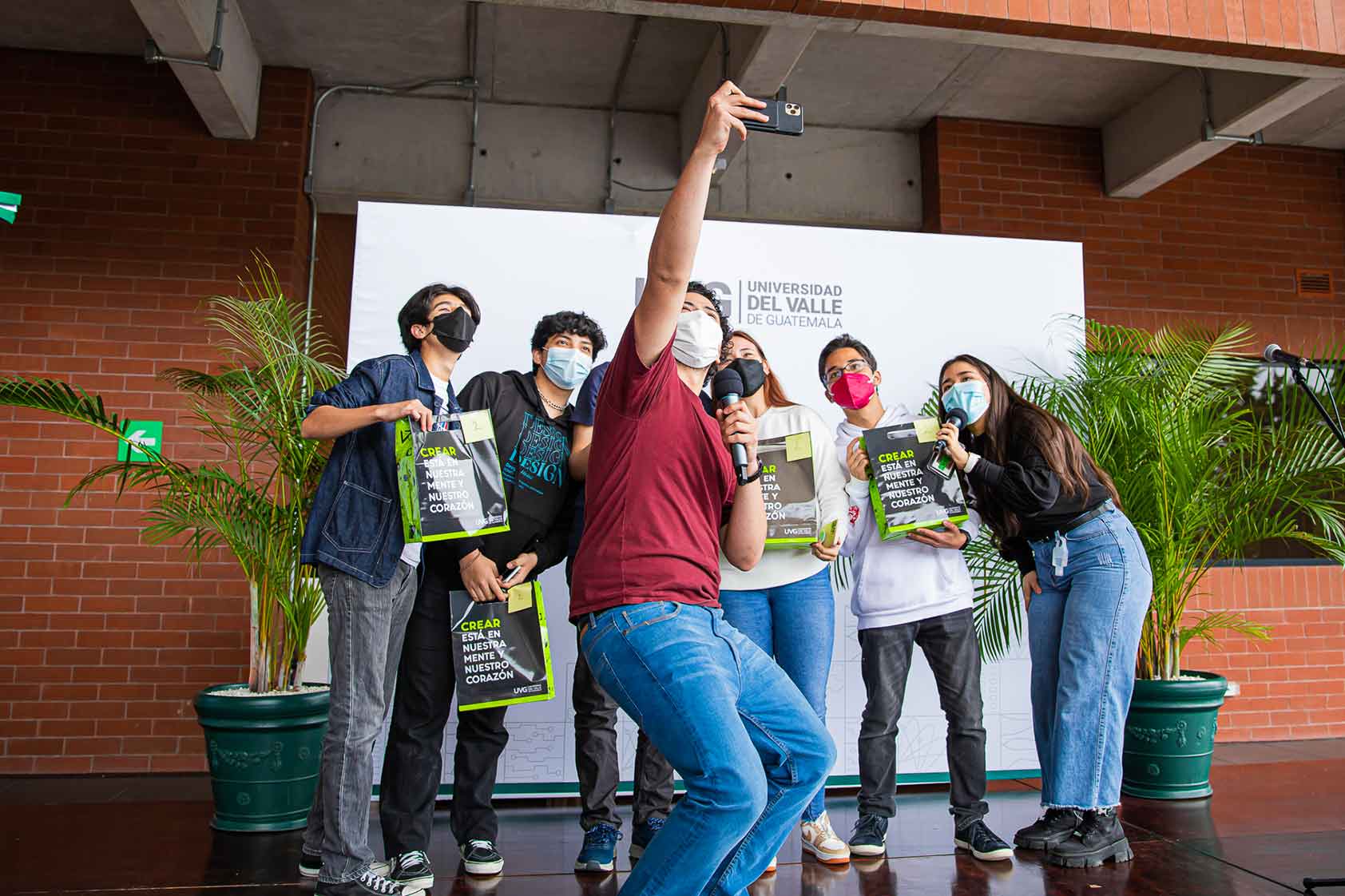 Todos los servicios de UVG en una sola app. ¡Descarga UVG+ y empieza a ...