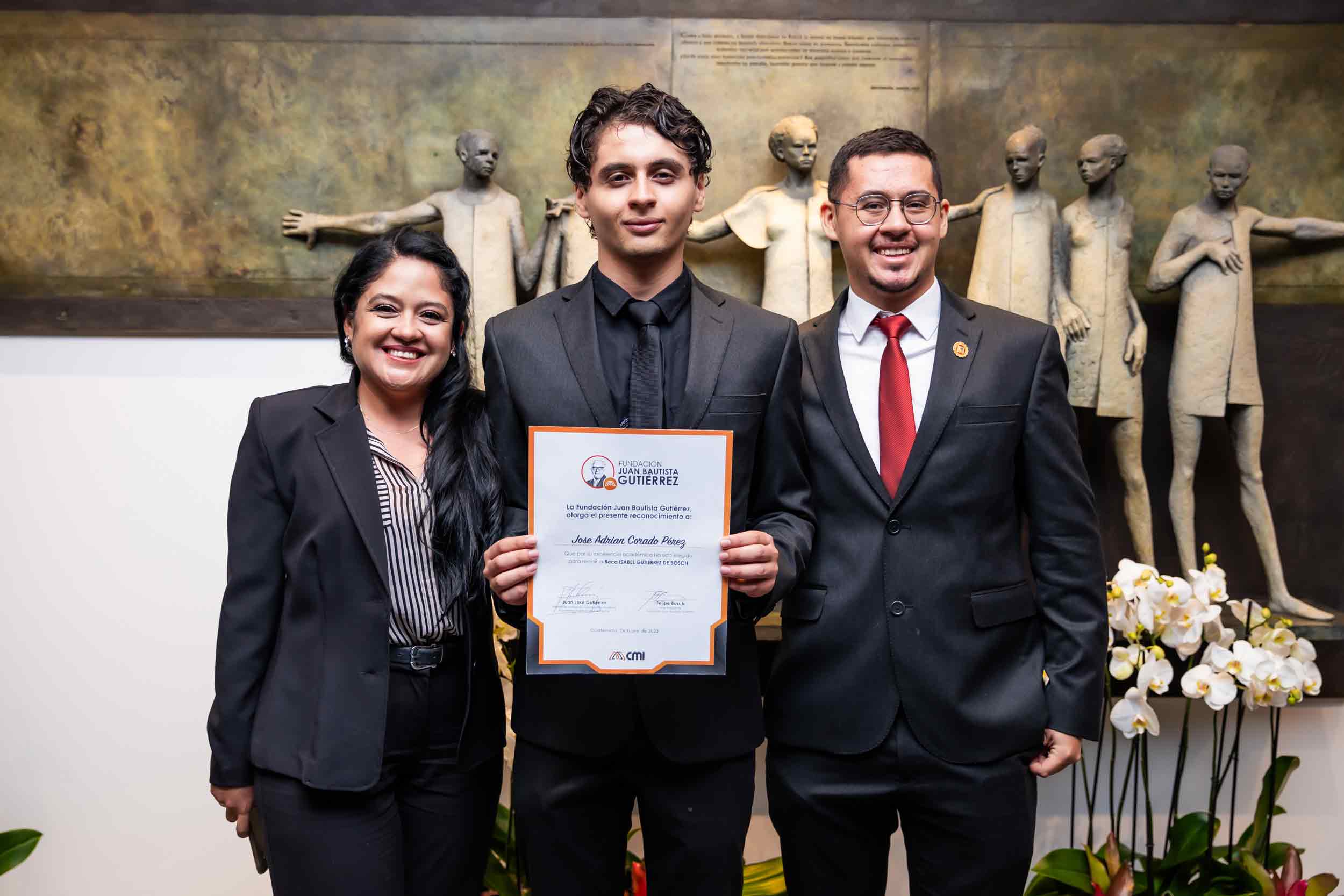 Becas Fundación JBG y UVG: 24 años de brindar oportunidades a ...