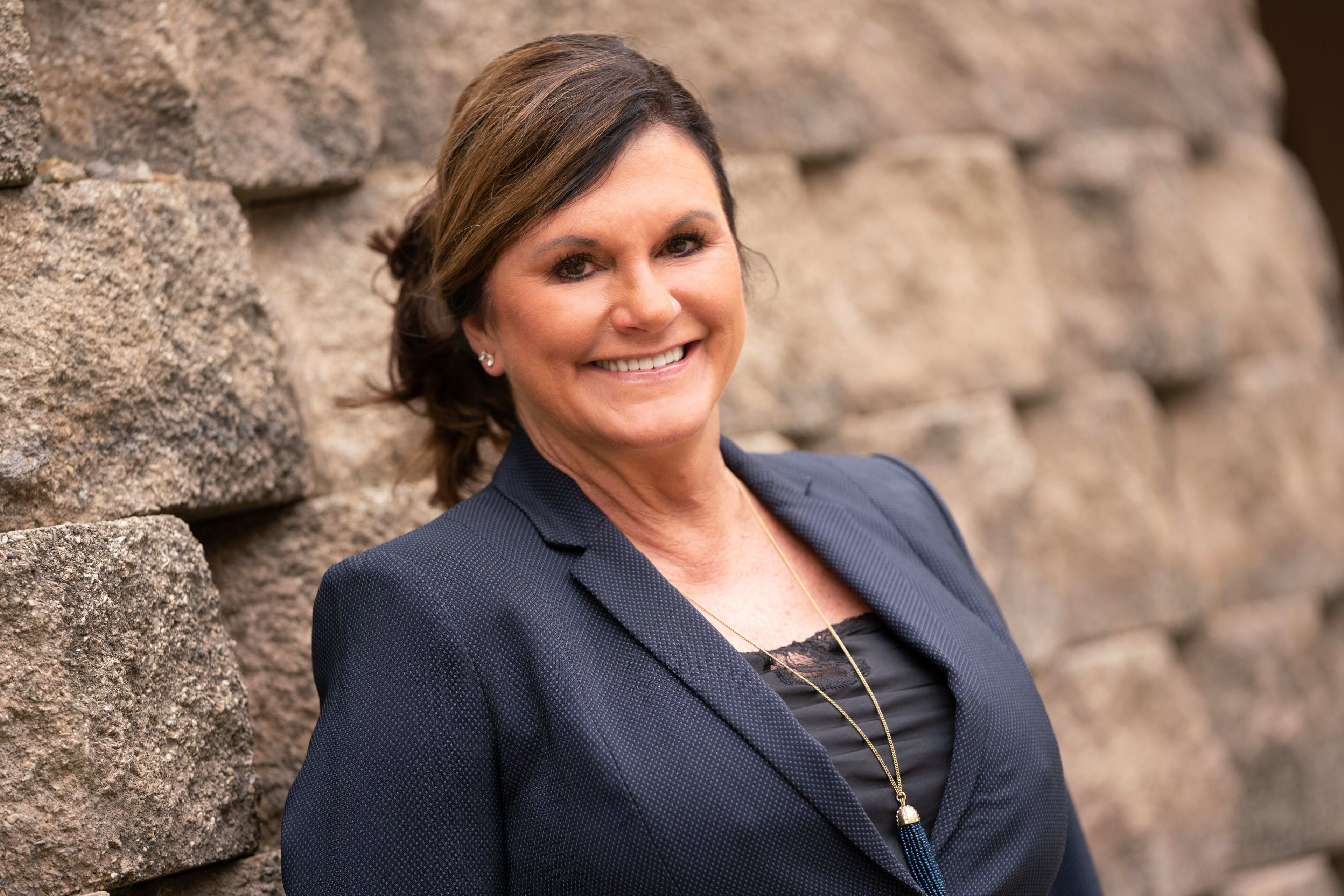 Patti became a living liver donor to give her brother hope | UW Health