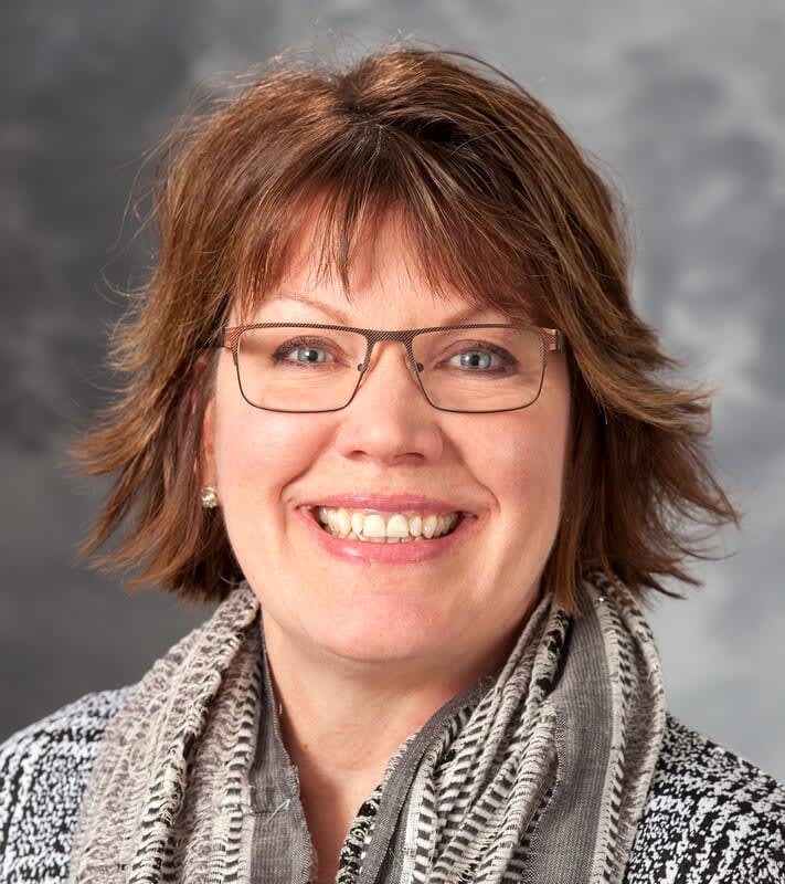 Carolyn Lee, LCSW | UW Health