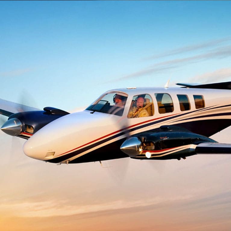 Home Page [www.avcomm.com]