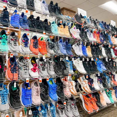 Thompson Shoes | Official Website | Waverly, Iowa