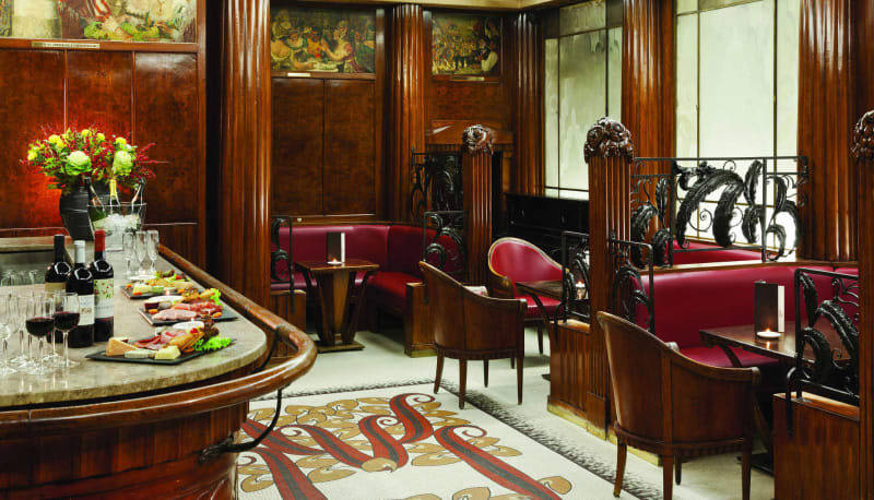 Restaurant Bar à Paris : Gastronomie et convivialité