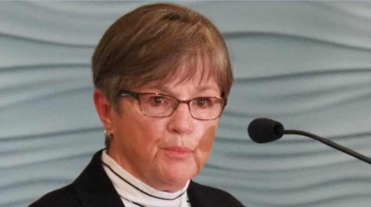 Governor Laura Kelly announces 2021 most successful business year in ...