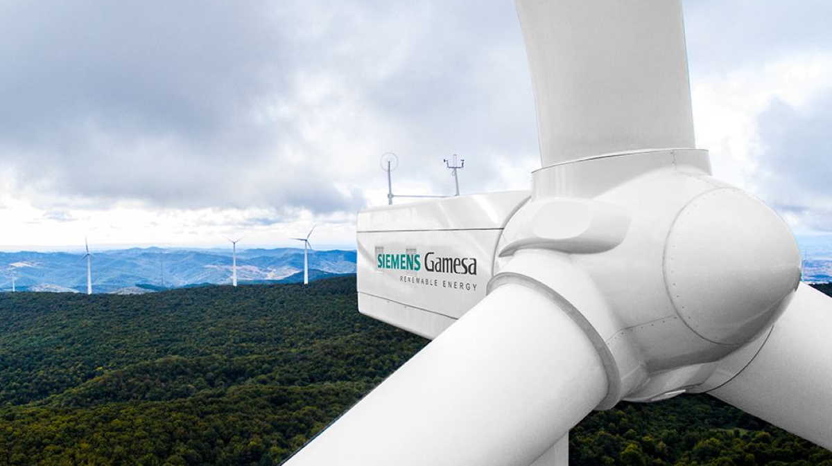 Siemens Gamesa plans first offshore wind turbine OEM blade facility in ...