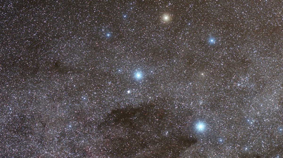 New technique reveals age of massive Southern Cross star | Meantime ...